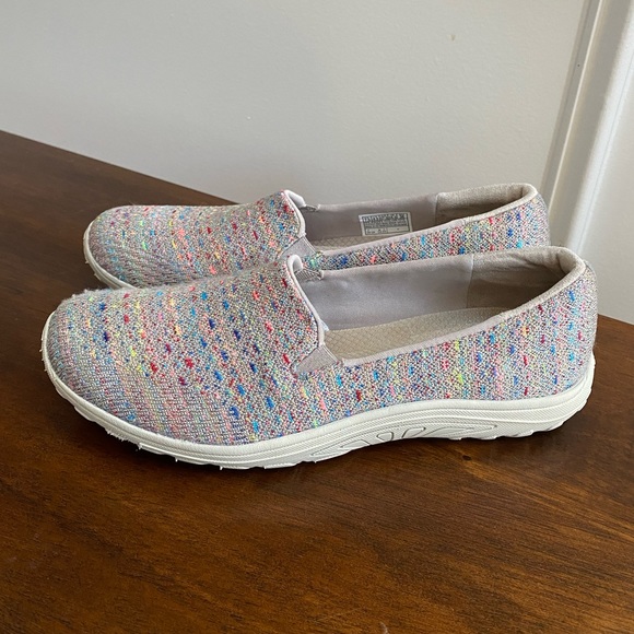 Skechers | Shoes | Skechers Relaxed Fit Reggae Fest Wicker Taupe Shoes ...